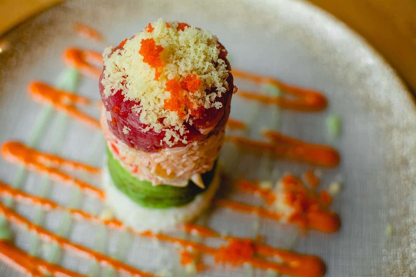 Home | Raku Sushi & Asian Bistro